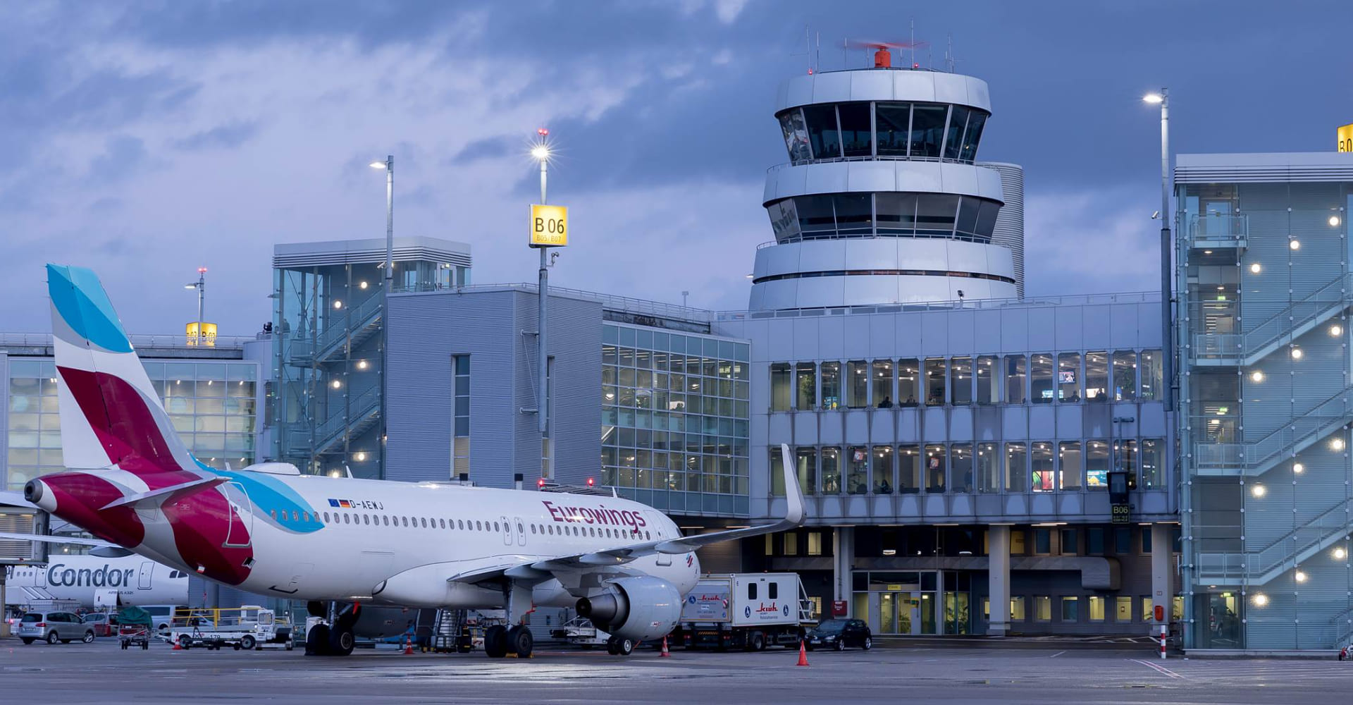 Dusseldorf Airport Steel Recon Industries